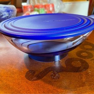 Tupperware | Dining | Tupperware Sheerly Elegant Serving Bowl 5 L | Poshmark